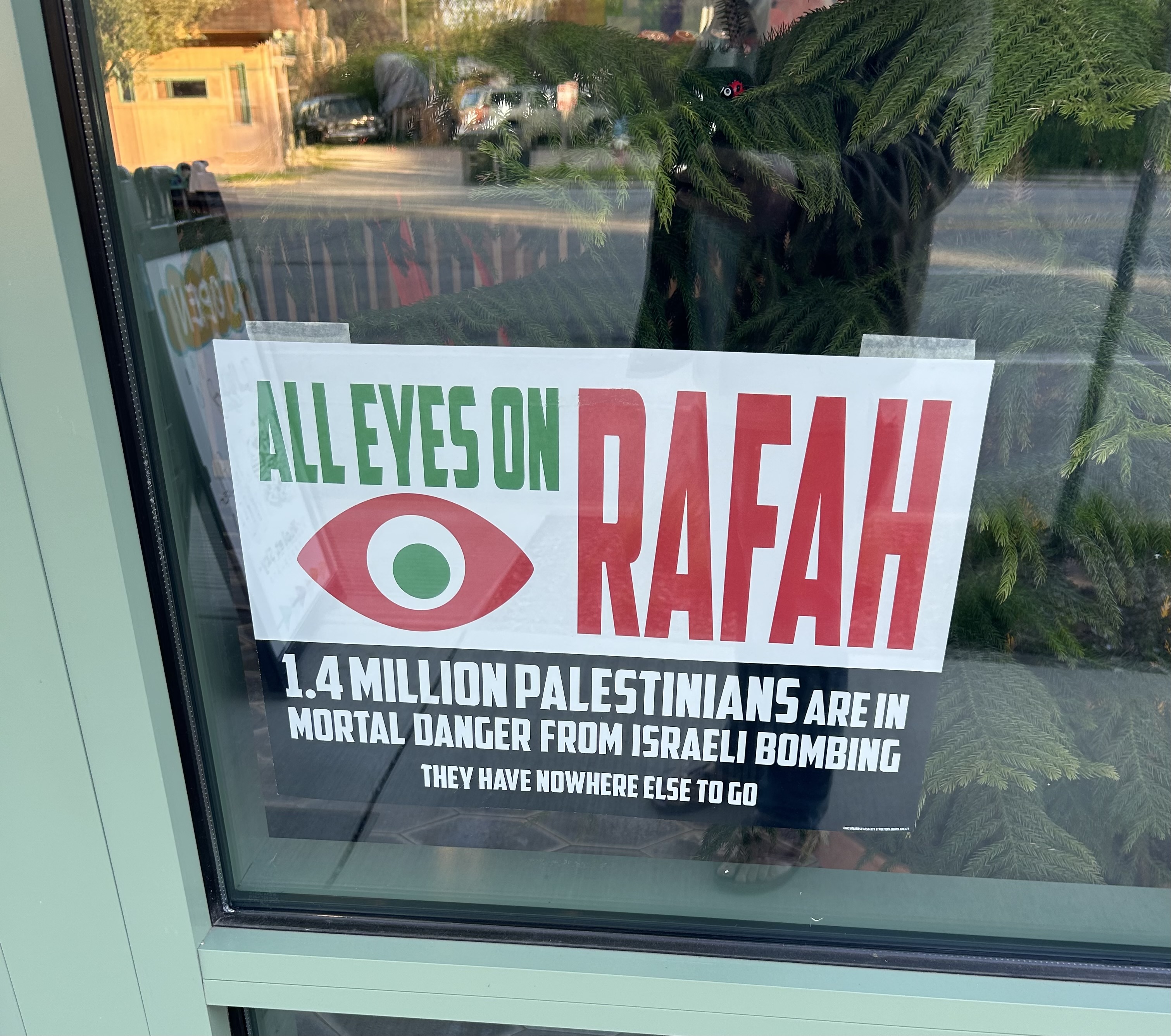 South Bend Coffee Shop displays anti semitic/pro-Hamas sign in front ...
